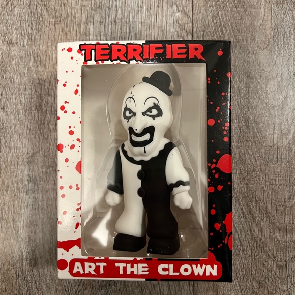knuckleheadz Toys | Other | Art The Clown Terrifier Half Pint Figure ...